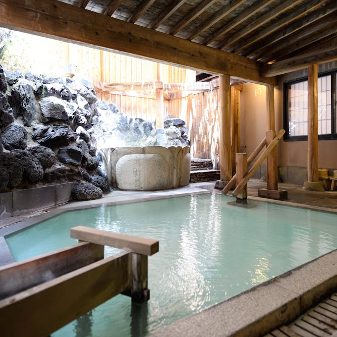 家族旅行におすすめ！川の畔で水遊びを楽しめる宿4選 一休コンシェルジュ