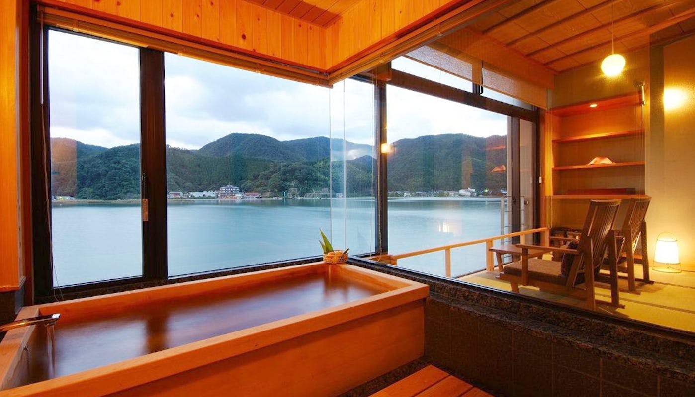 お部屋から涼やかな川の流れを望む、渓流沿いの温泉宿 西日本編 一休コンシェルジュ