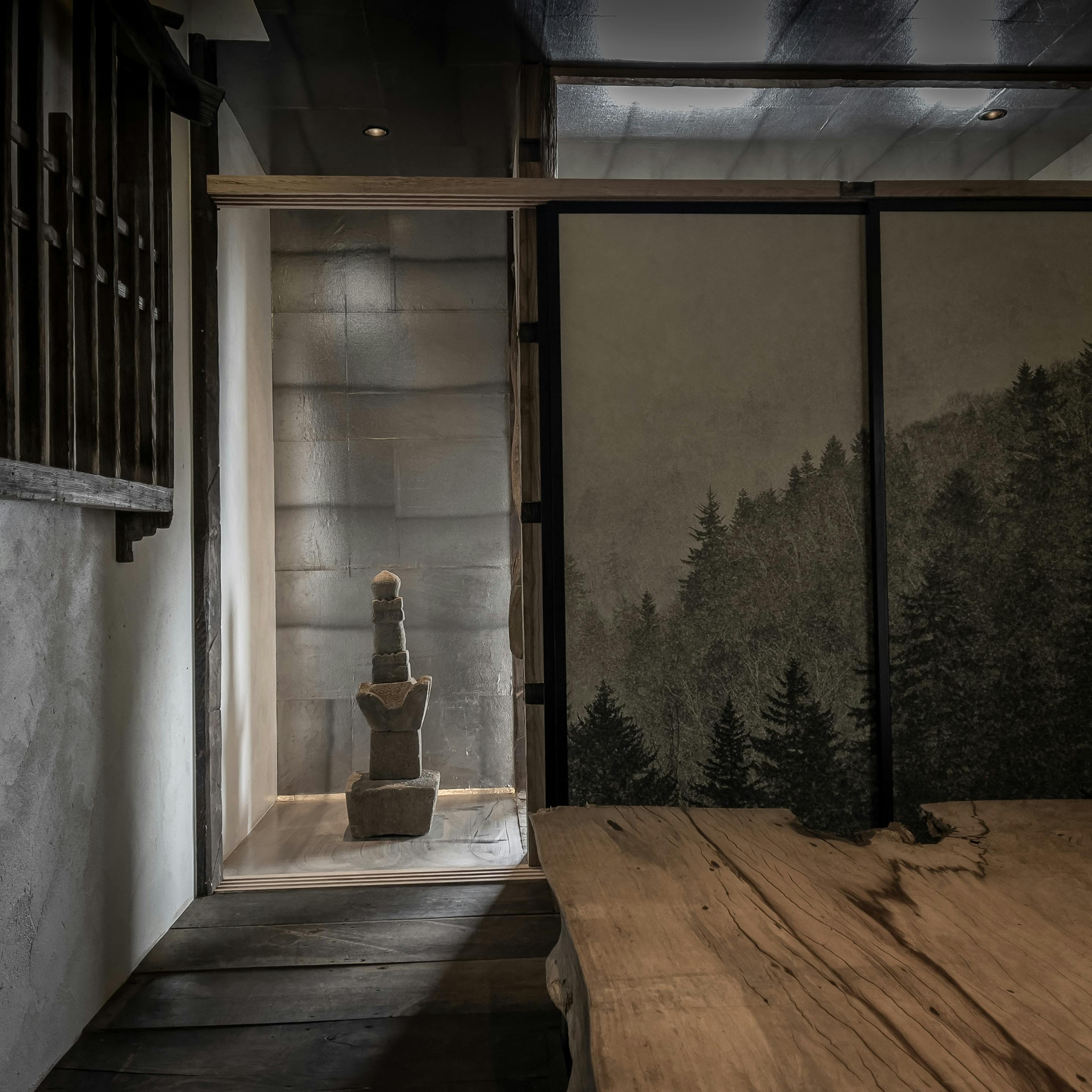 SHIGUCHI -シグチ | 【取材】北海道・ニセコの深い森の中に佇む、築150年の古民家で体感する唯一無二の“ギャラリーステイ” - 宿泊 ...